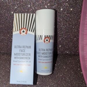 First Aid Beauty | Skincare | Fab Ultra Repair Face Moisturizer ...